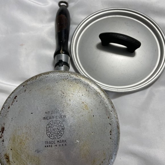 Wear-Ever | Kitchen | Wearever Aluminum Sauce Pan Lid 12 Quart Vintage ...